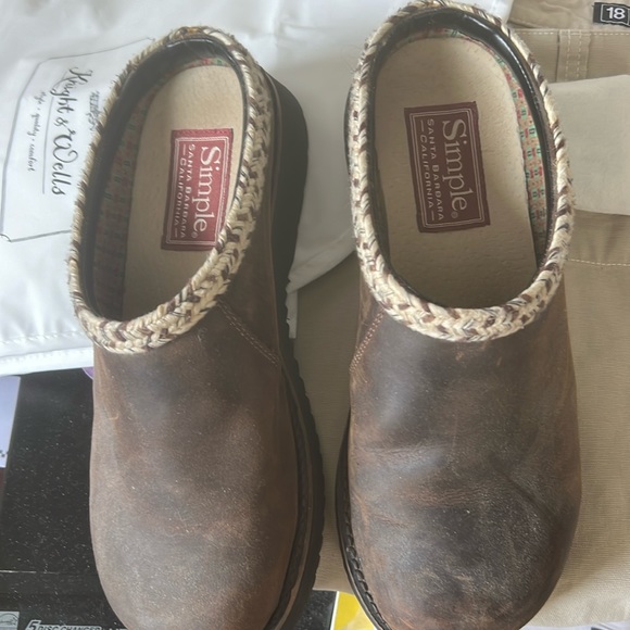 Simple | Shoes | Simple Brown Clog New Size Womens But Really A Size 9 ...